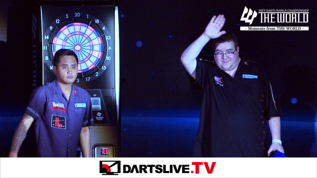 Must-See Match: Lourence Ilagan vs Stephen Bunting【DARTSLIVE.TV】 | News | DARTSLIVE Thailand ...